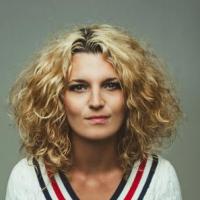 Xani - Fuzzy Folk Song Testo | LetsSingIt Testo