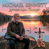 Michael Bennett | LetsSingIt Paroles